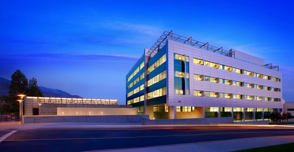 JPL Flight Project Center - eSquaredLighting