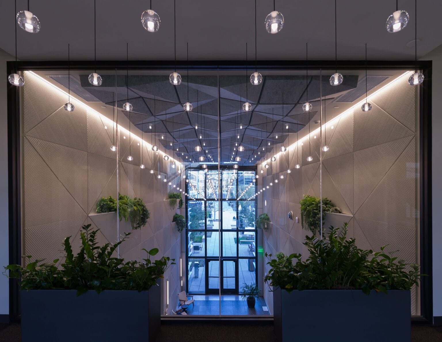 Culver Pointe - eSquaredLighting